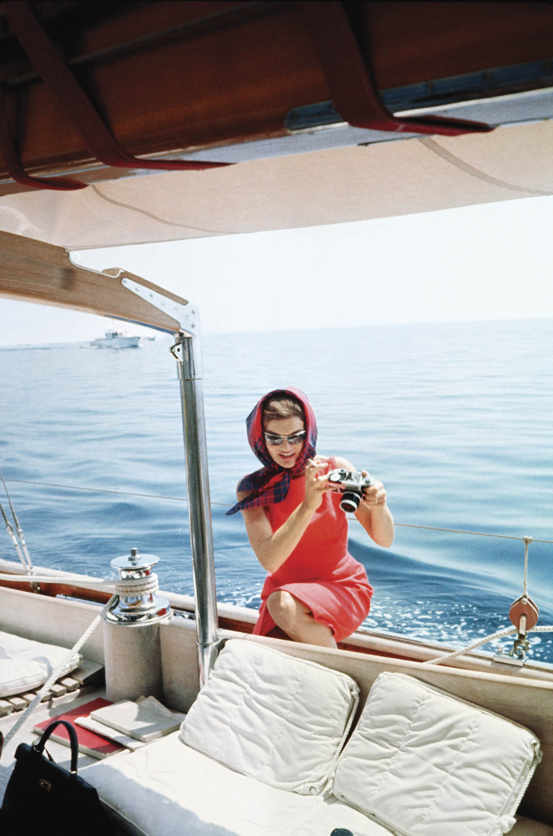 The Headscarf Diaries: Iconic women, endless ways to wear it | Zeus+Dione
